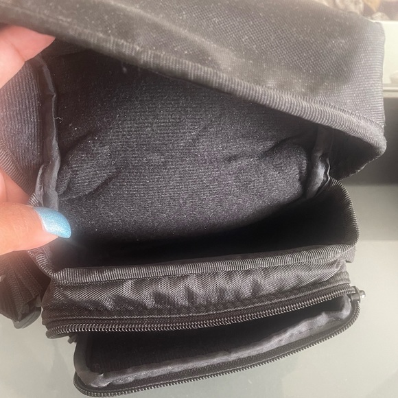 Case Logic | Other | Case Logic Discman Carrier | Poshmark